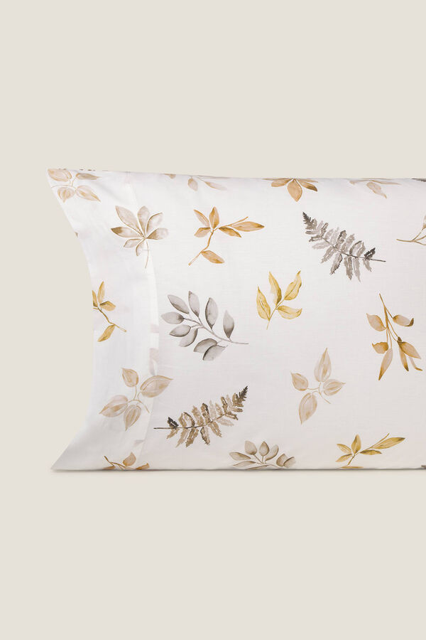 Cotton case with leaves on a branch | Bedding and textiles for the ...