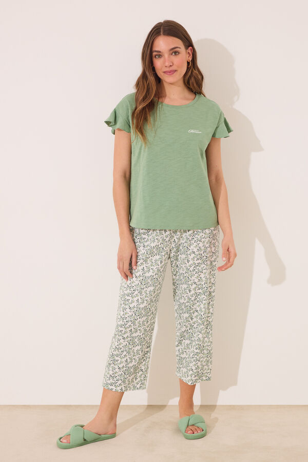 100% green cotton Capri pyjamas | Women's pyjamas | WomenSecret