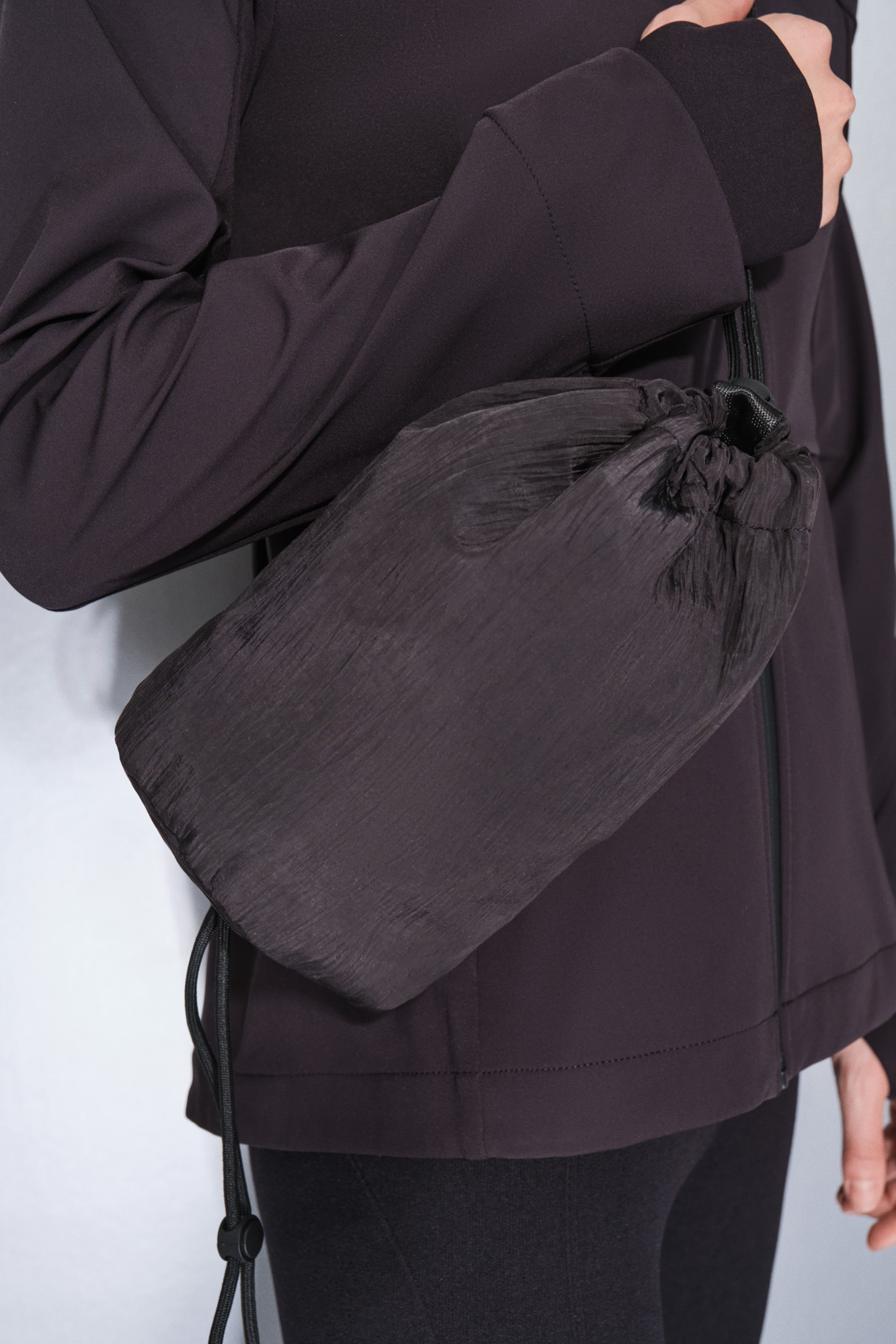 Mini listonoszka BLACK nylonowa satynowa | Torby sportowe dla kobiet ...