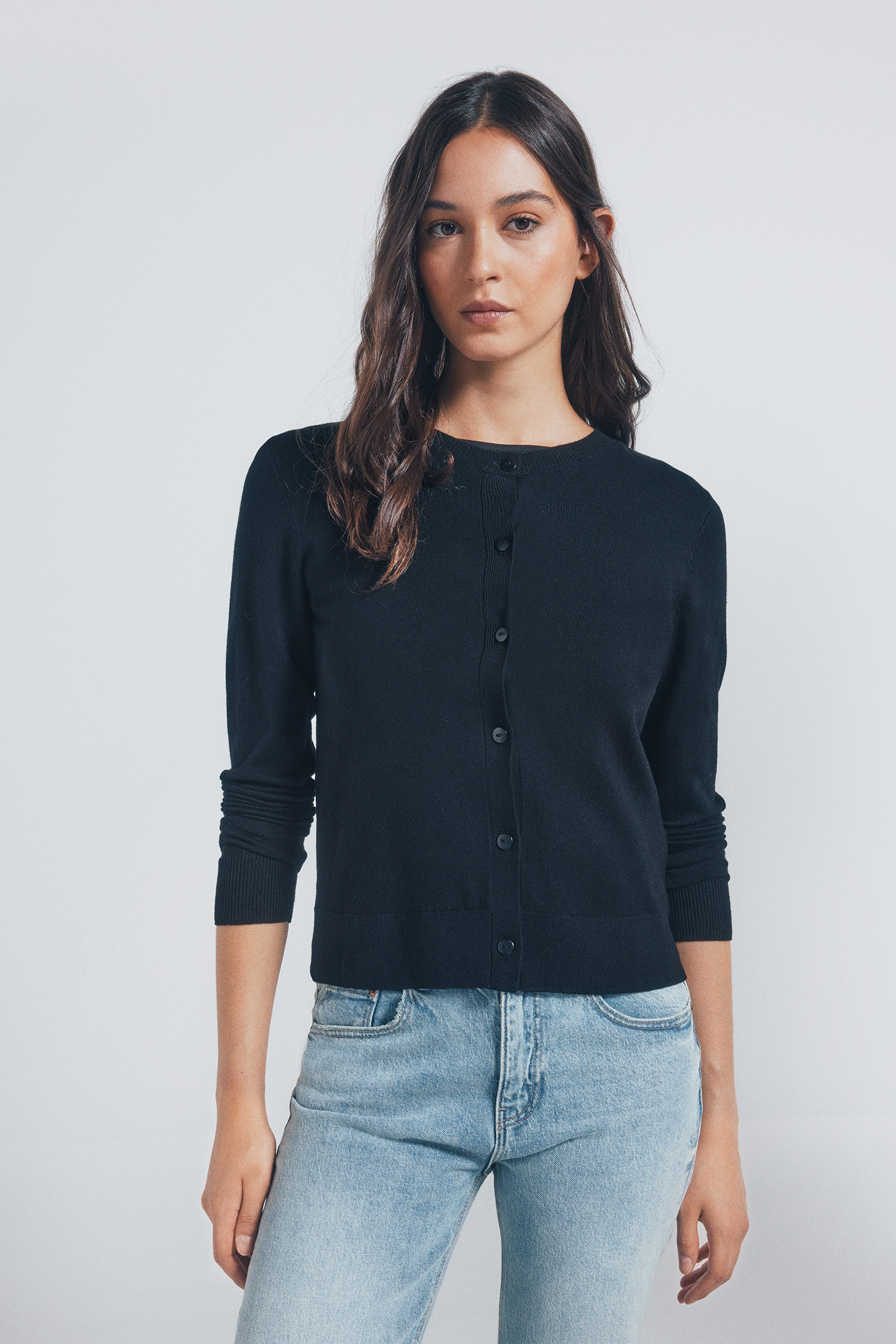 Cardigan botones cuello redondo viscosa | Jerséis y cárdingans de mujer ...