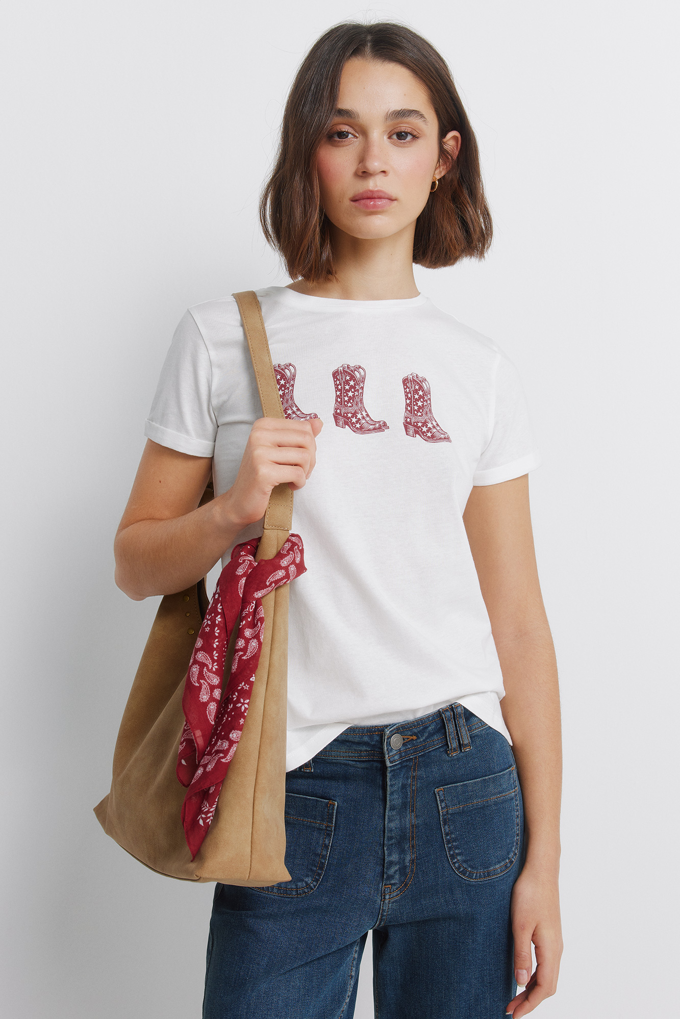 Camiseta botas vuelta mangas | Camisetas de Mujer | WomenSecret