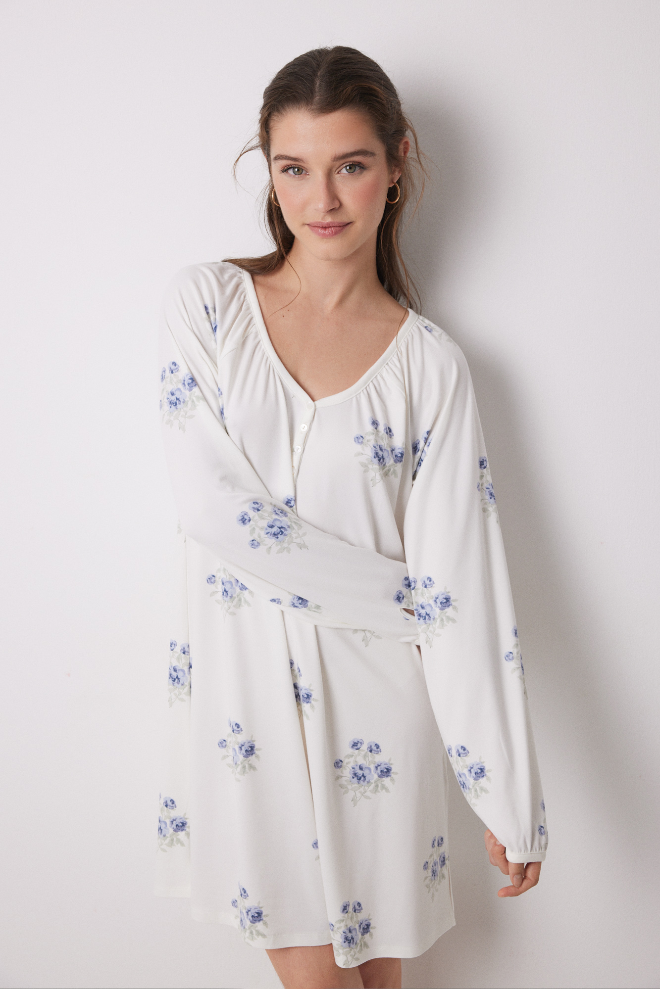 Duga bijela spavaćica od tkanina | Ženske spavacice | WomenSecret