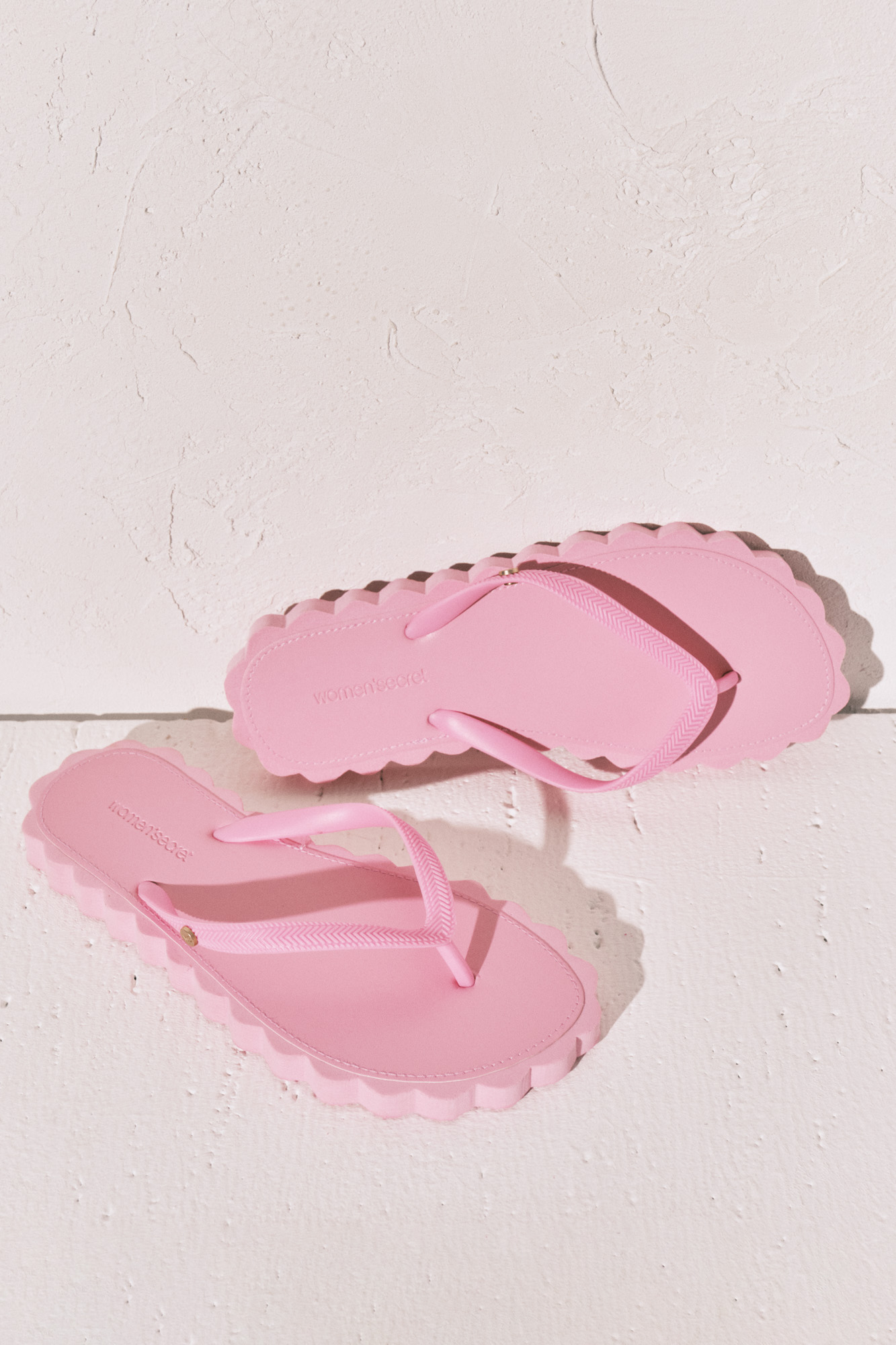 Roze talasaste japanke | Ženske papuce | WomenSecret