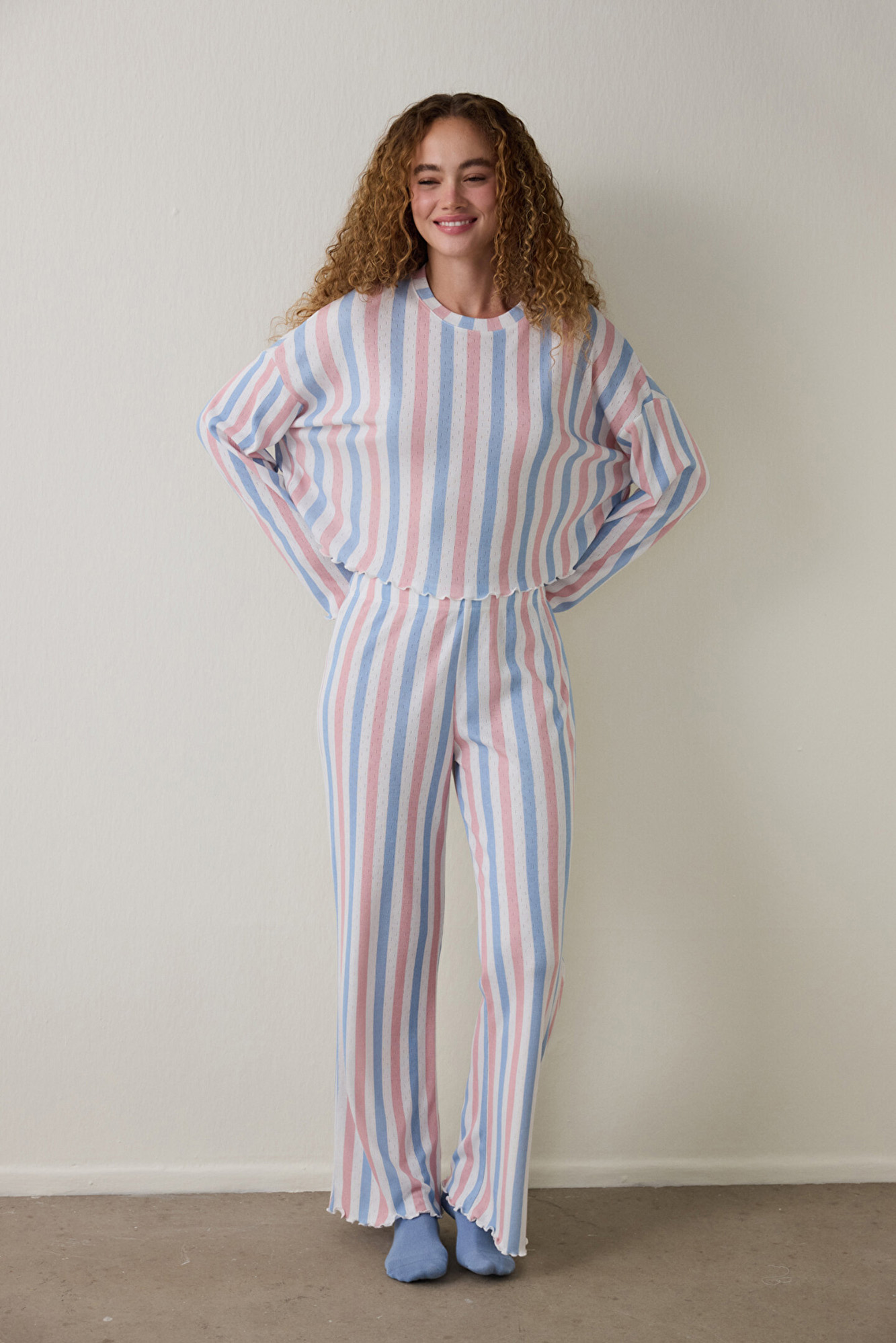 Conjunto de pijama térmico Moonlight com gola redonda redonda e manga ...