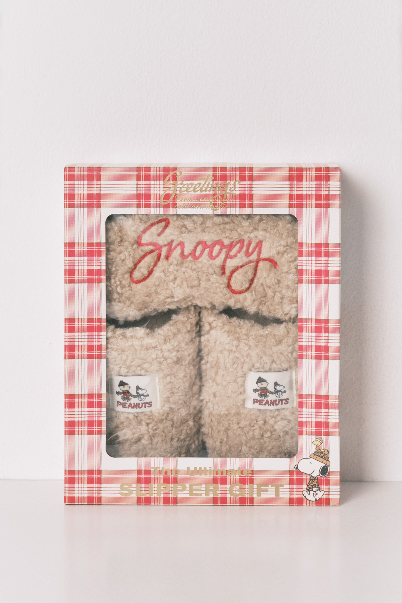 Snoopy faux shearling slippers and eye mask gift pack | Kapcie i ...